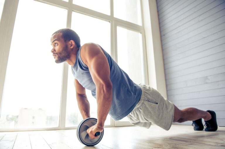 It Takes More Than Crunches to Build Your Abs—Try This 7-Minute Ab ...