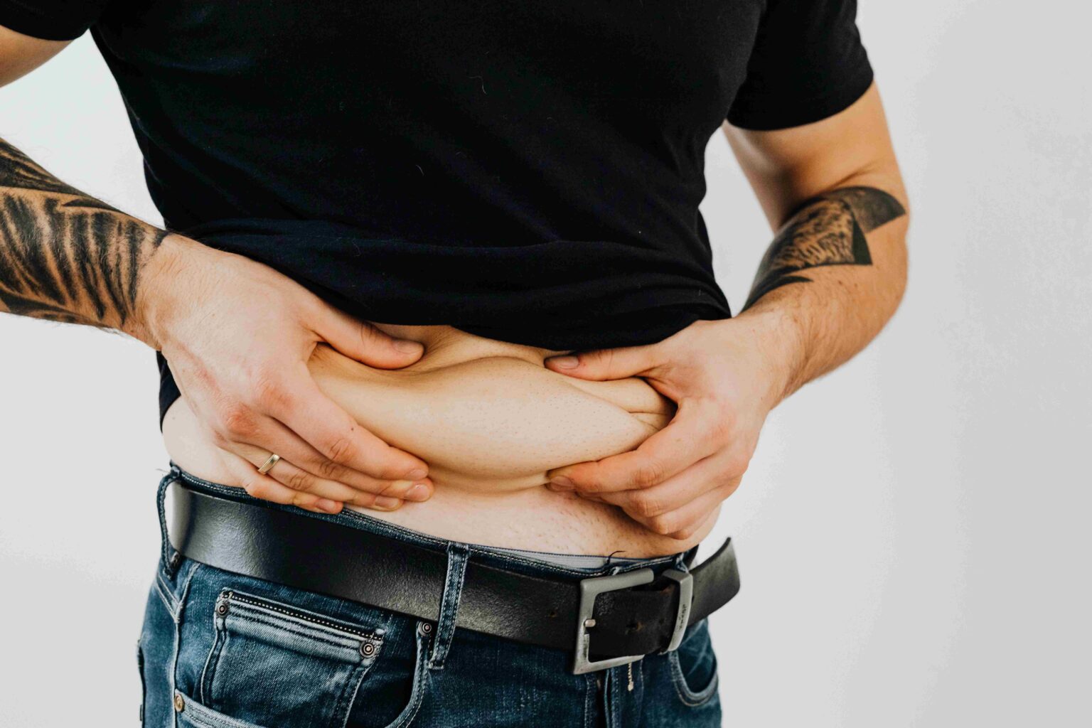 5 Drinks That Melt Stubborn Belly Fat, According to an RD